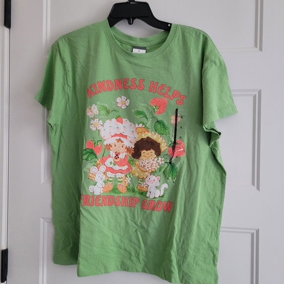 Strawberry Shortcake | Shirts & Tops | Nwt Strawberry Shortcake ...
